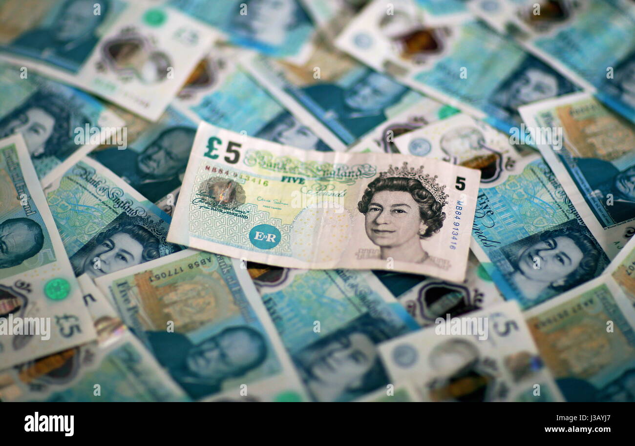 Elizabeth fry banknote hi-res stock photography and images - Alamy