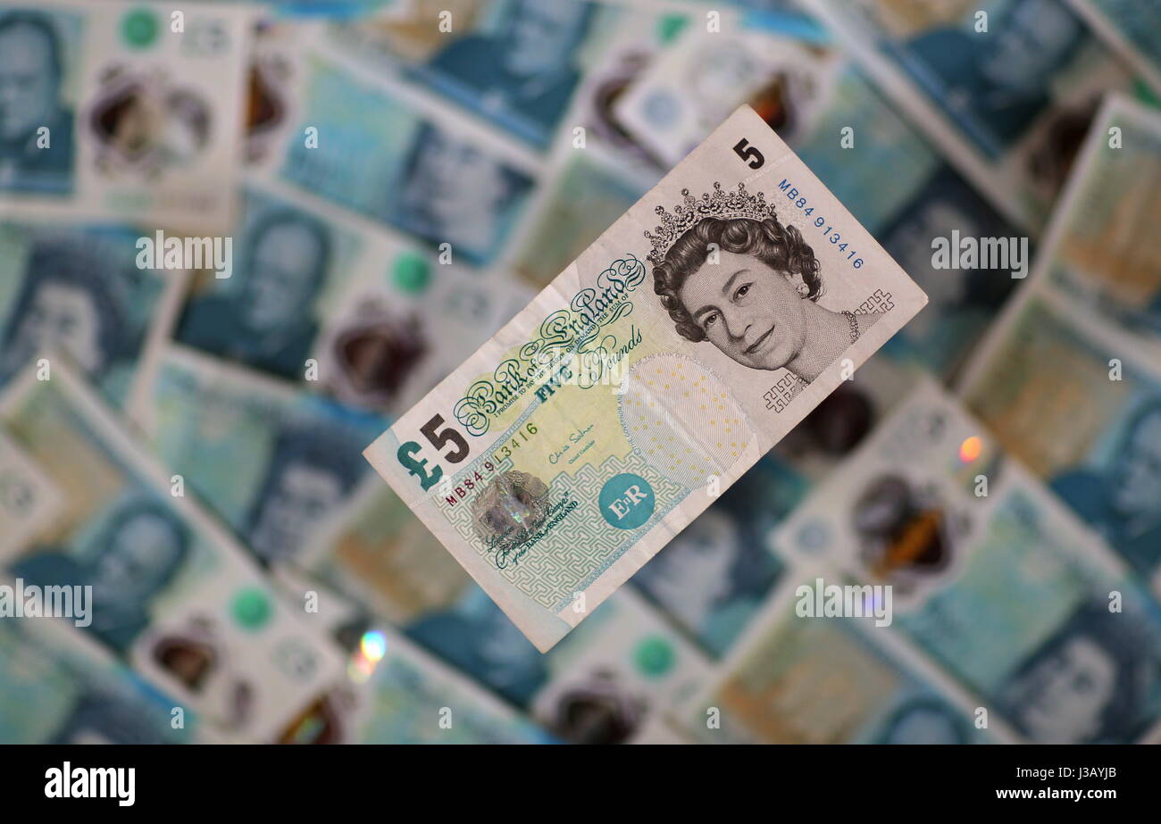 Elizabeth fry banknote hi-res stock photography and images - Alamy
