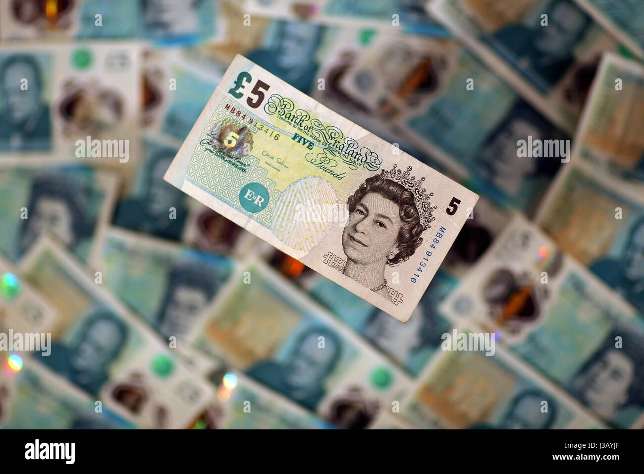 Elizabeth fry banknote hi-res stock photography and images - Alamy