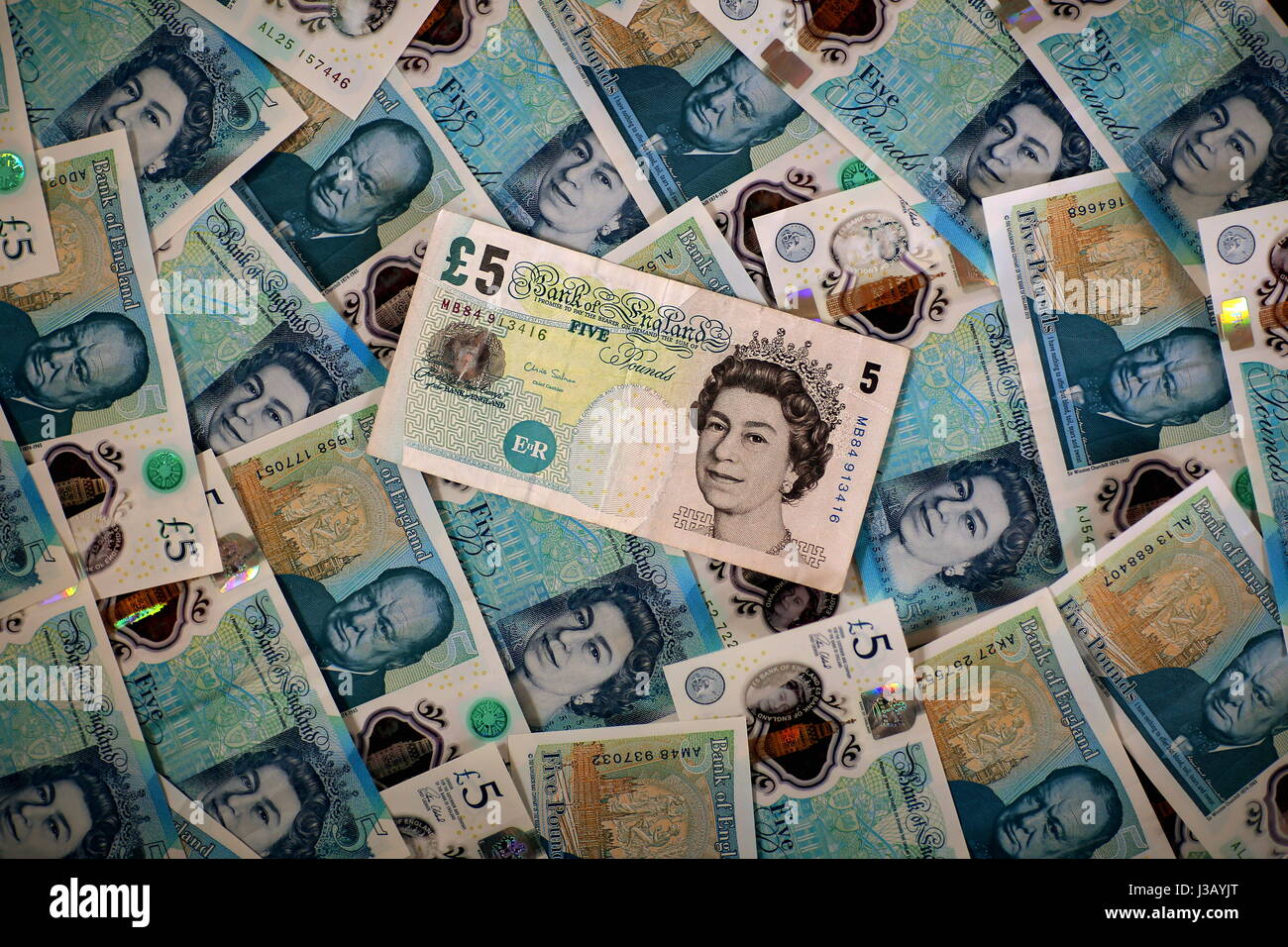 Elizabeth fry banknote hi-res stock photography and images - Alamy