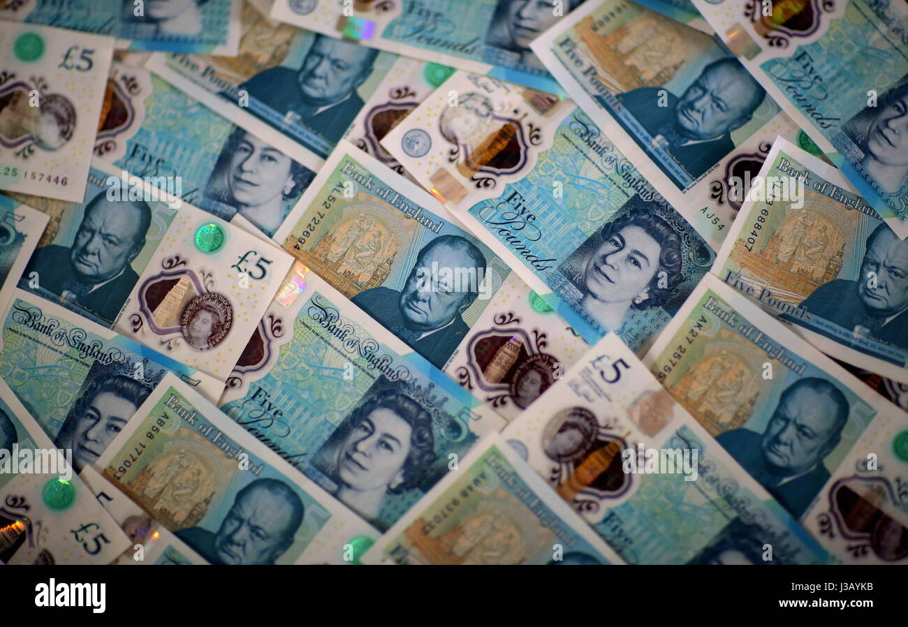 Elizabeth fry banknote hi-res stock photography and images - Alamy