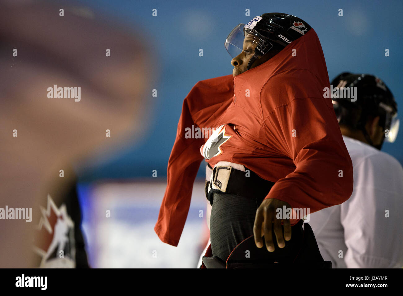 Wayne Simmonds High Resolution Stock Photography and Images - Alamy