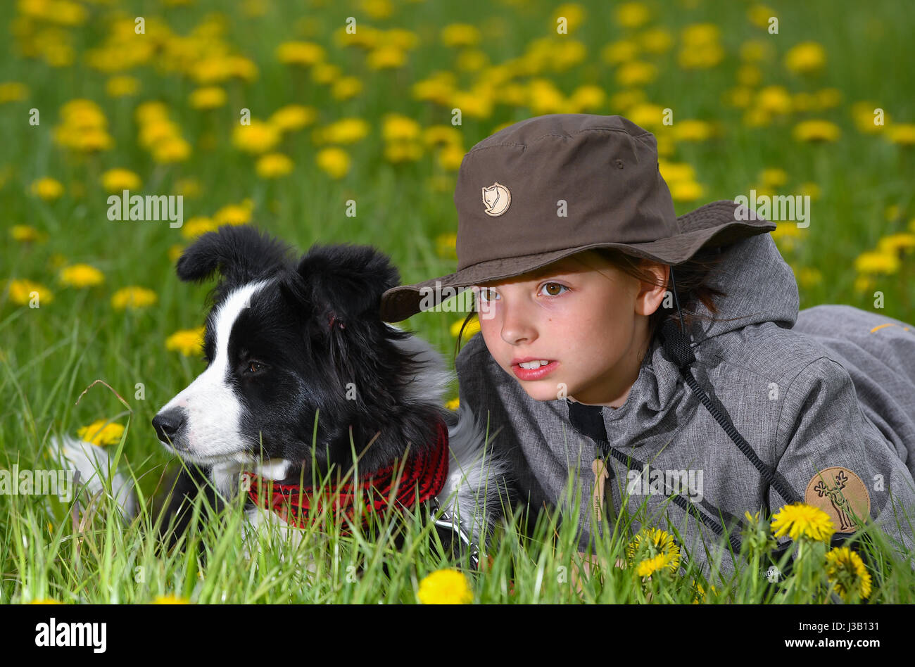 Sieversdorf, Germany. 1st May, 2017. The ten-year old girl Amy and her ...