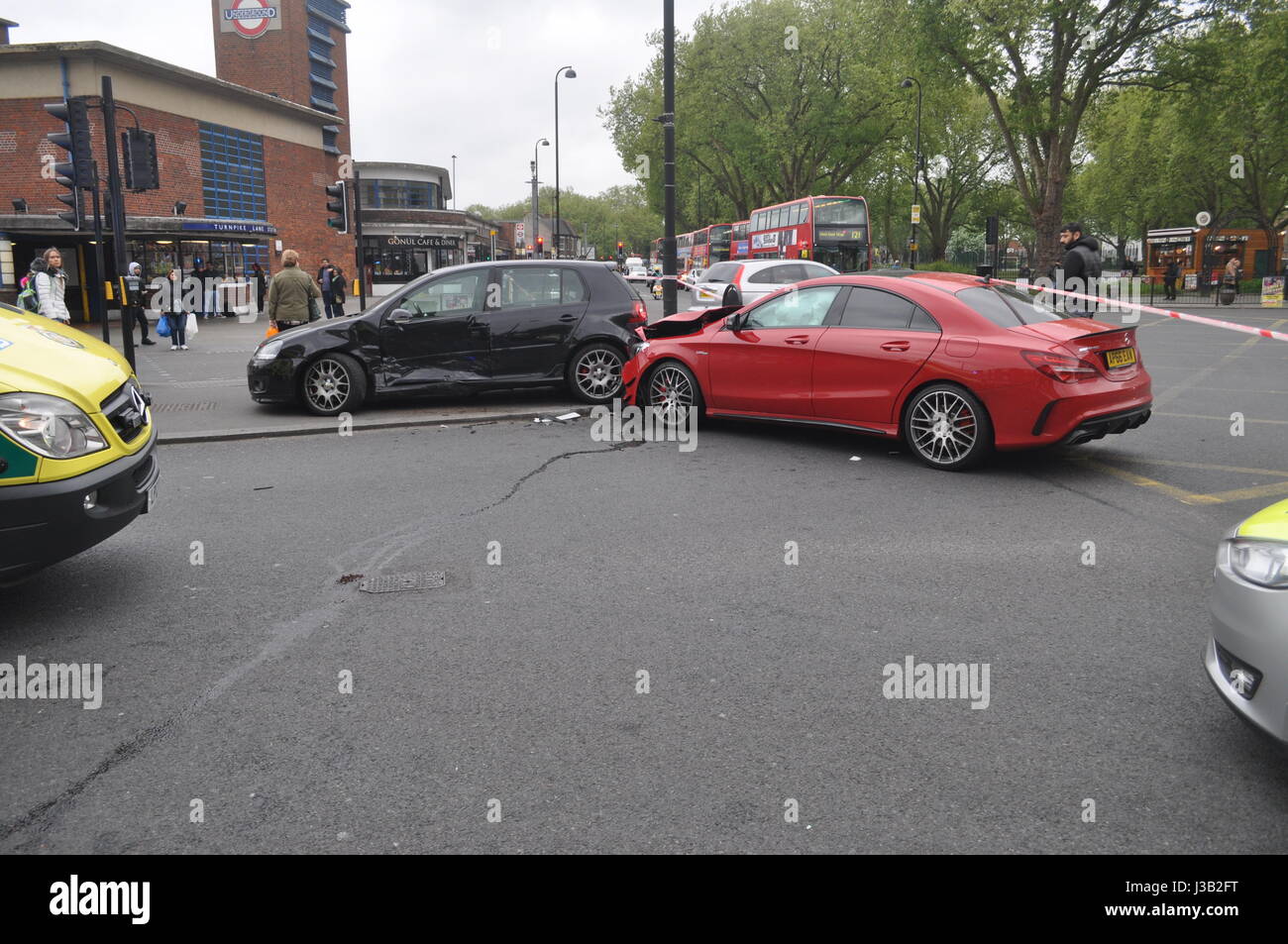 High speed collision in North London just before rush hour luckily no ...
