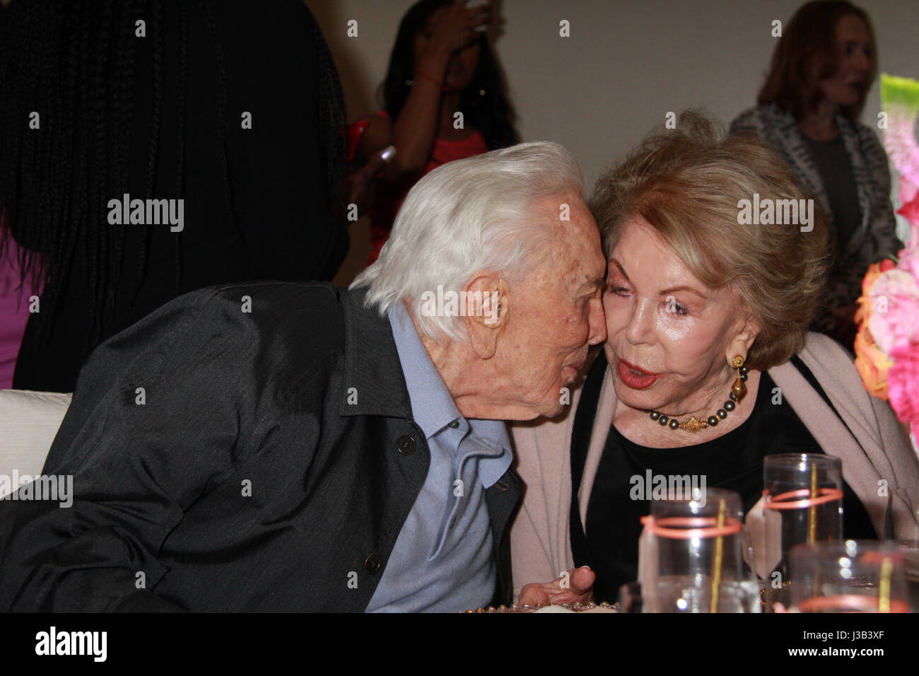 Los Angeles, USA. 04th May, 2017. Kirk Douglas, Anne Douglas 05/04/2017 The 25th Anniversary of ...