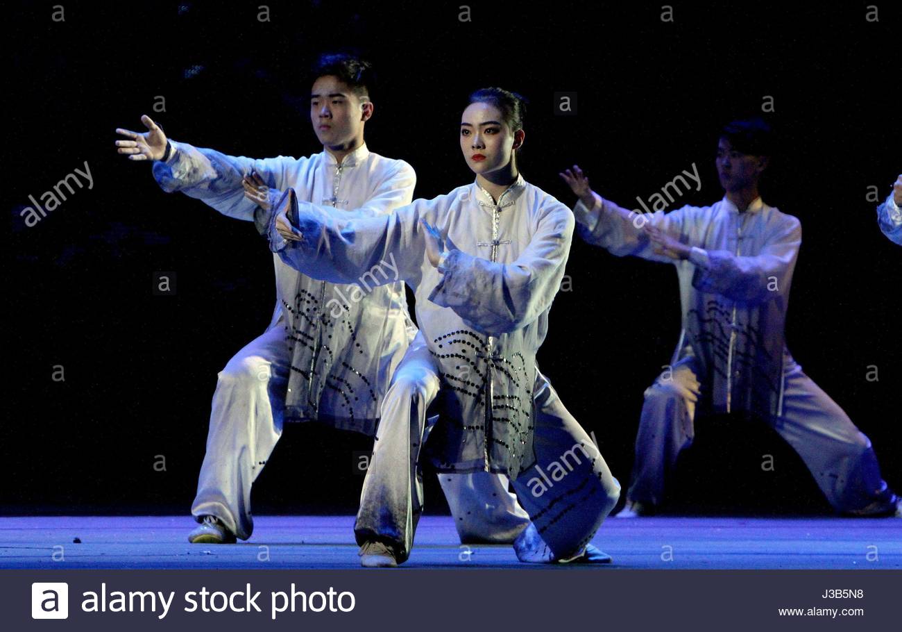 Huo Yuanjia Stock Photos & Huo Yuanjia Stock Images - Alamy