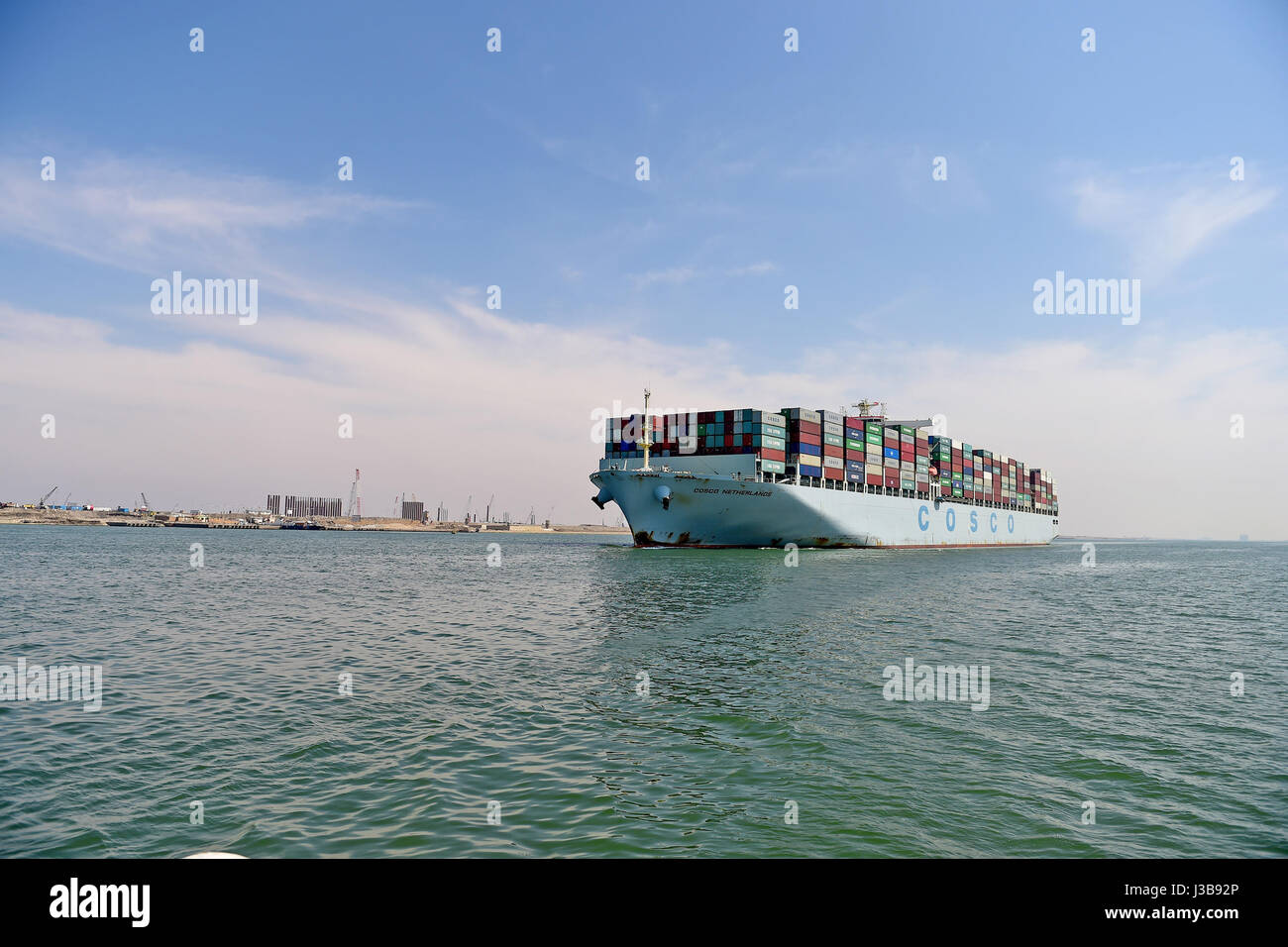 Suez Canal. 5th May, 2017. Merchant Vessel (M.V.) COSCO Netherlands ...