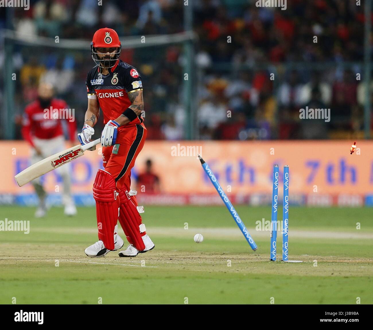 Virat kohli rcb hi-res stock photography and images - Alamy