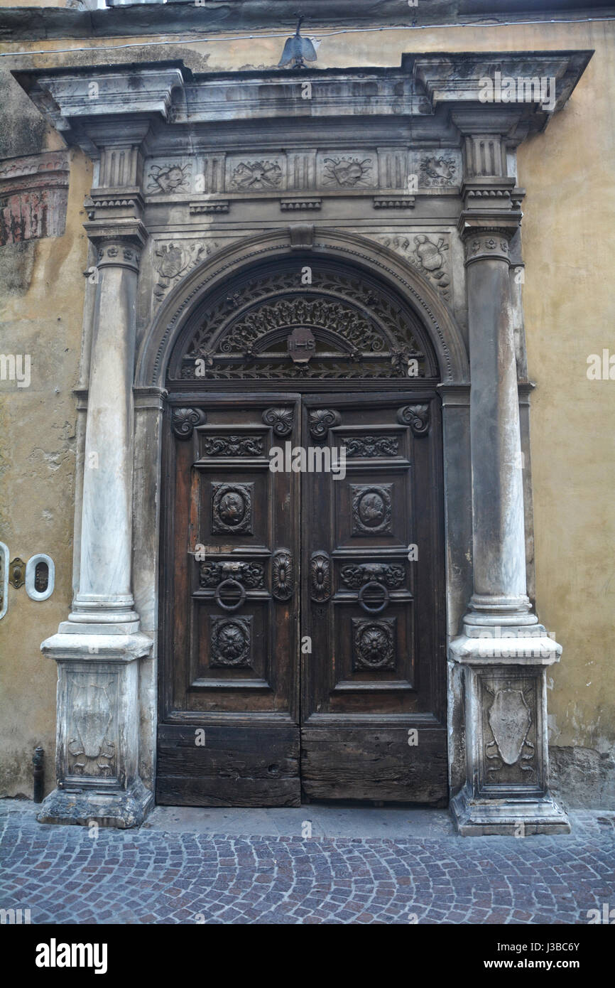 Old entrance gate in Lucca, Italy Stock Photo - Alamy