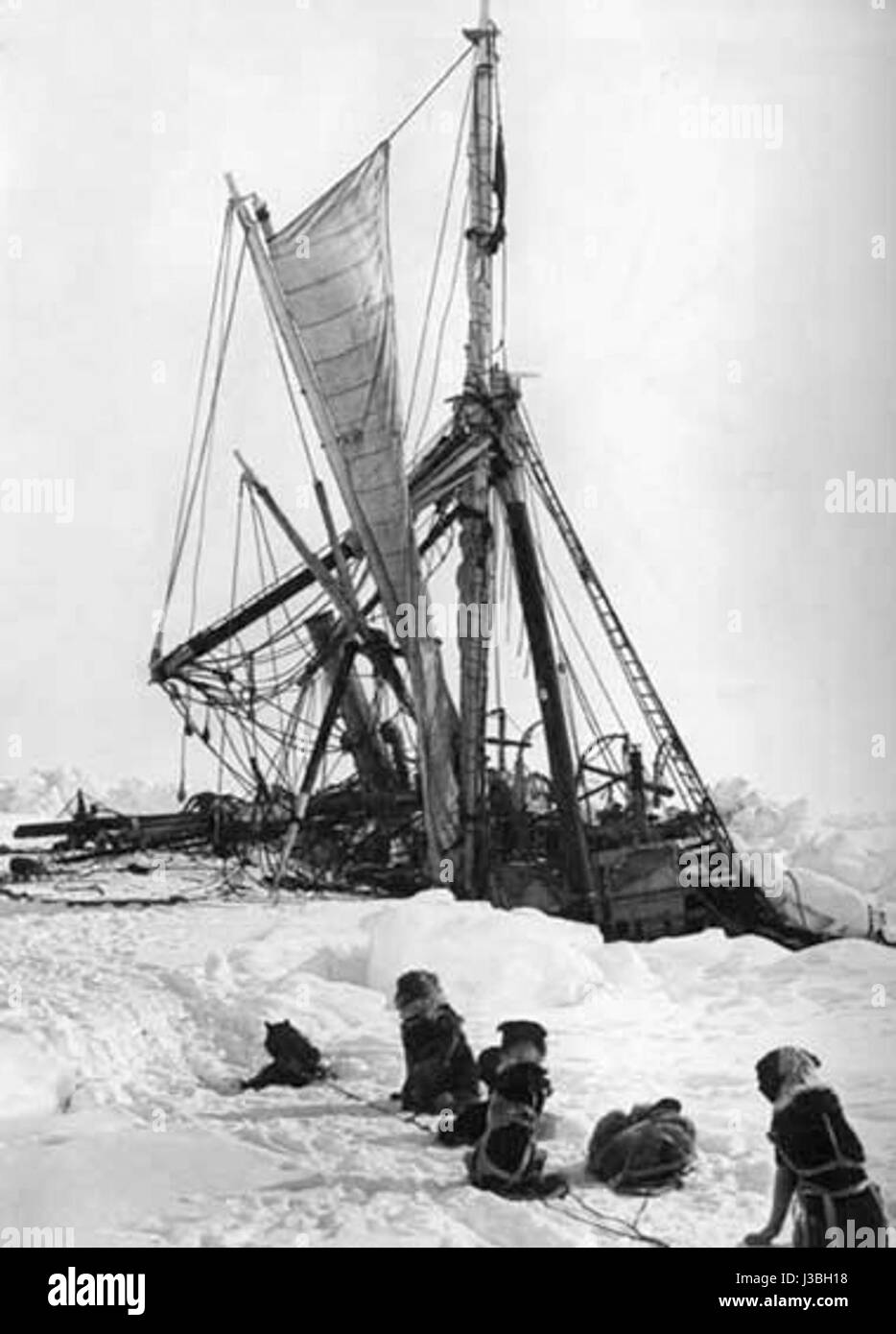 Endurance Final Sinking Stock Photo - Alamy