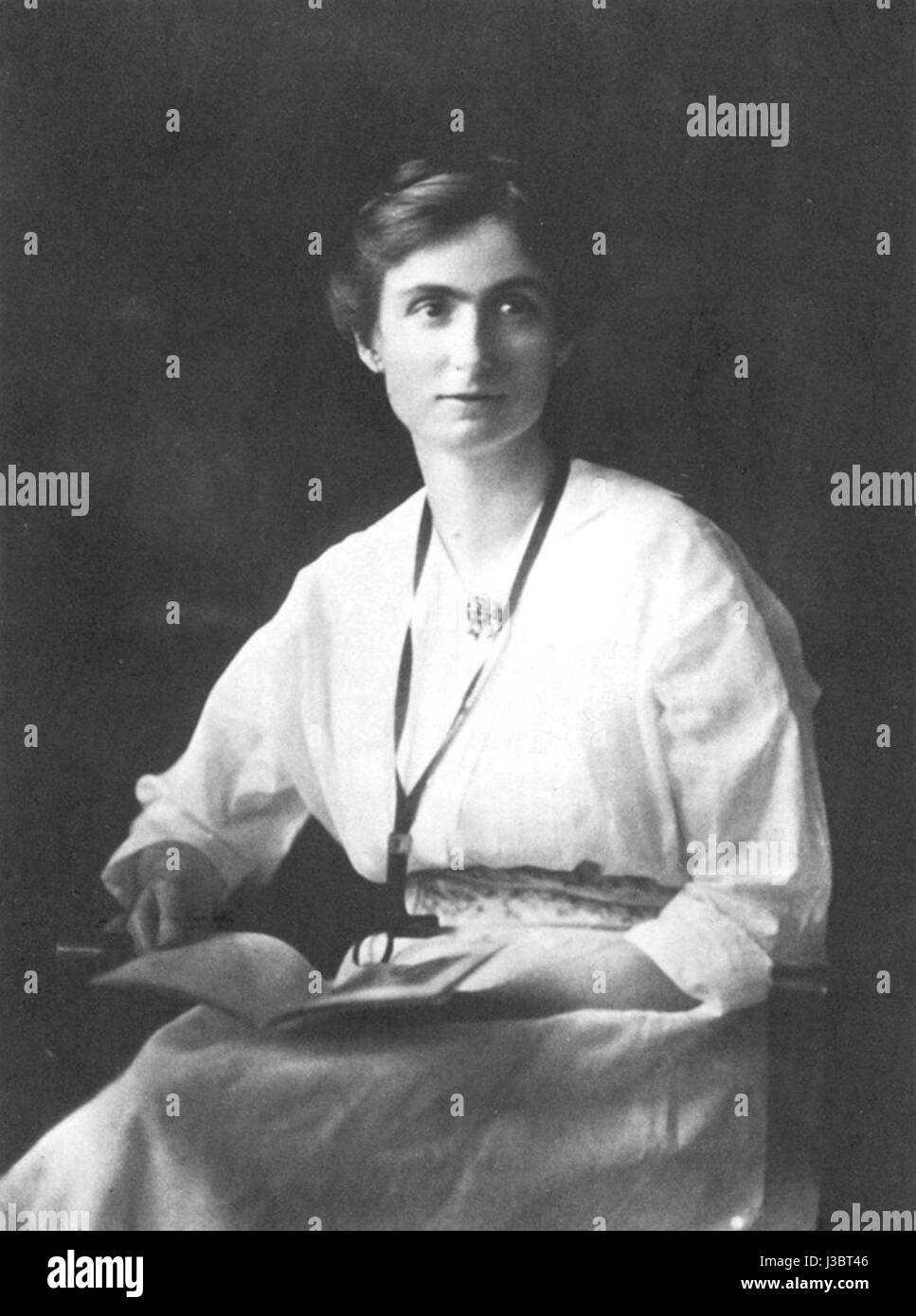 Edith hull Black and White Stock Photos & Images - Alamy