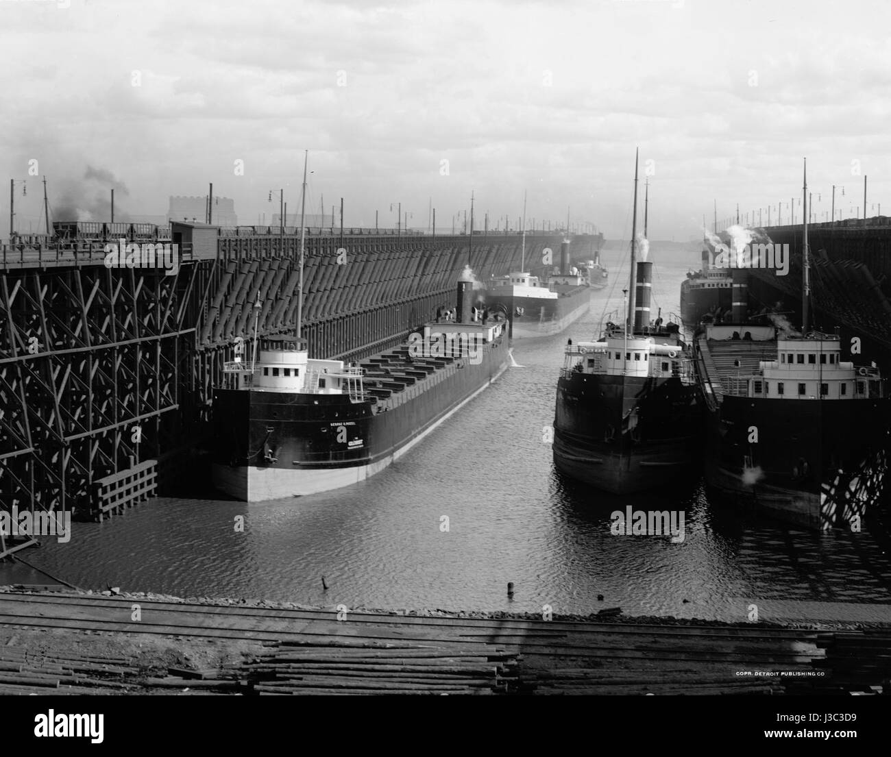 Vintage map of duluth hi-res stock photography and images - Alamy