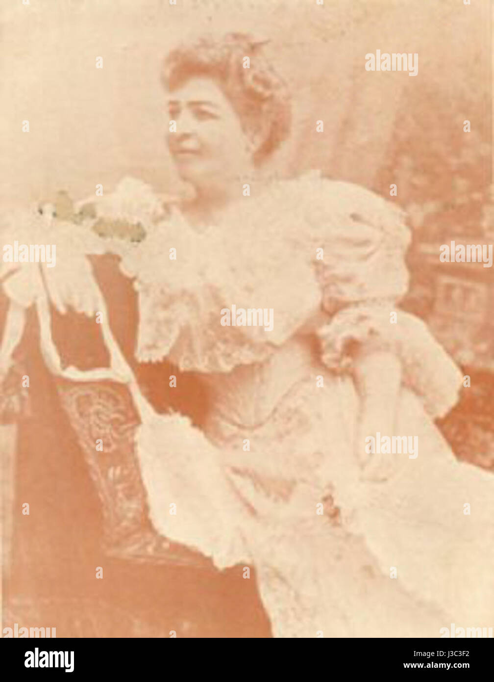 Digin hi-res stock photography and images - Alamy