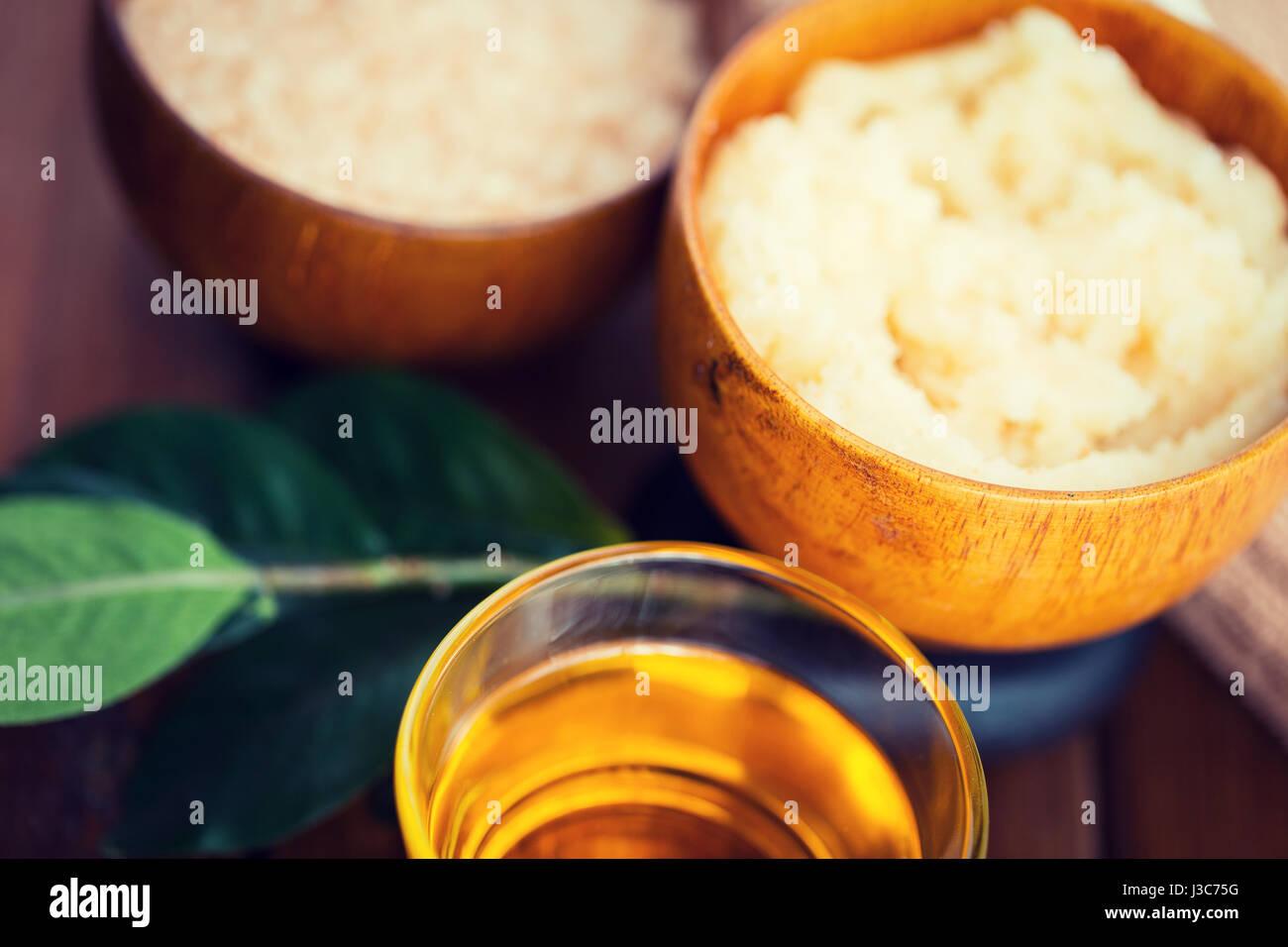Scrub body hi-res stock photography and images - Alamy