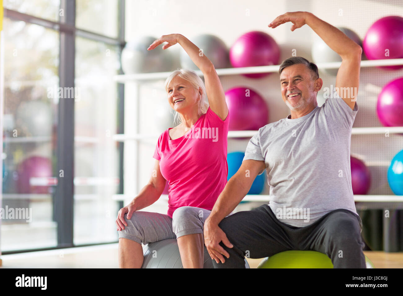 Seniors doing fitness exercises Stock Photo - Alamy