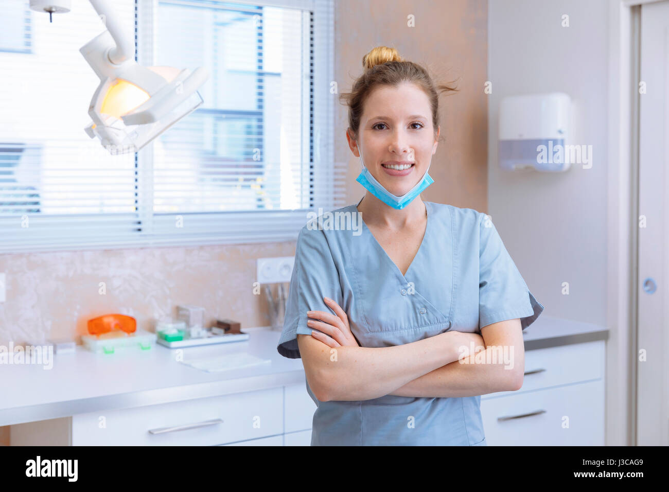 Portrait of a dentist woman Stock Photo - Alamy