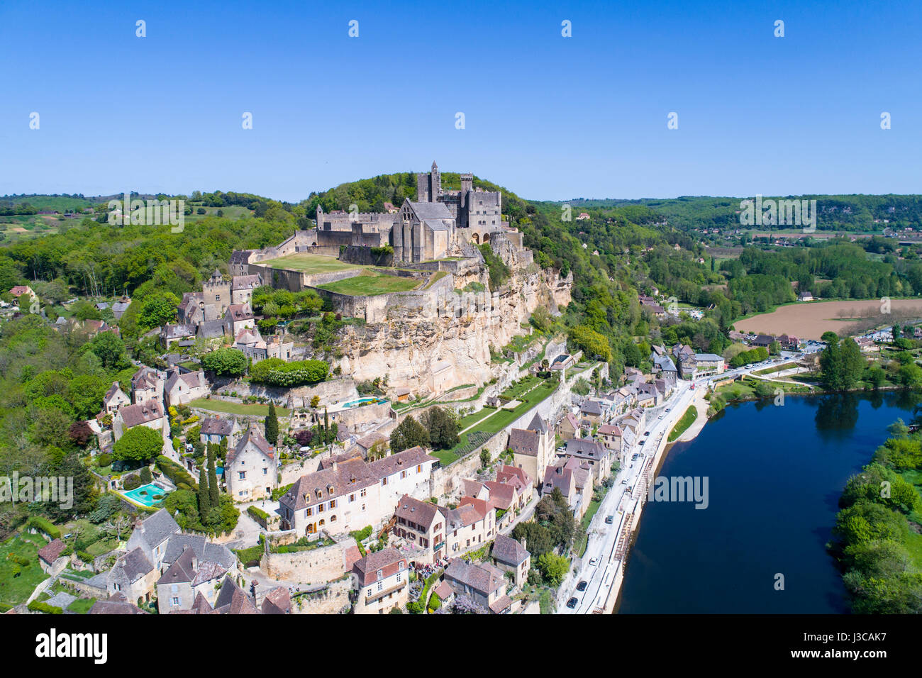 France, Village of Beynac et Cazenac, Labelled Most beautiful villages ...