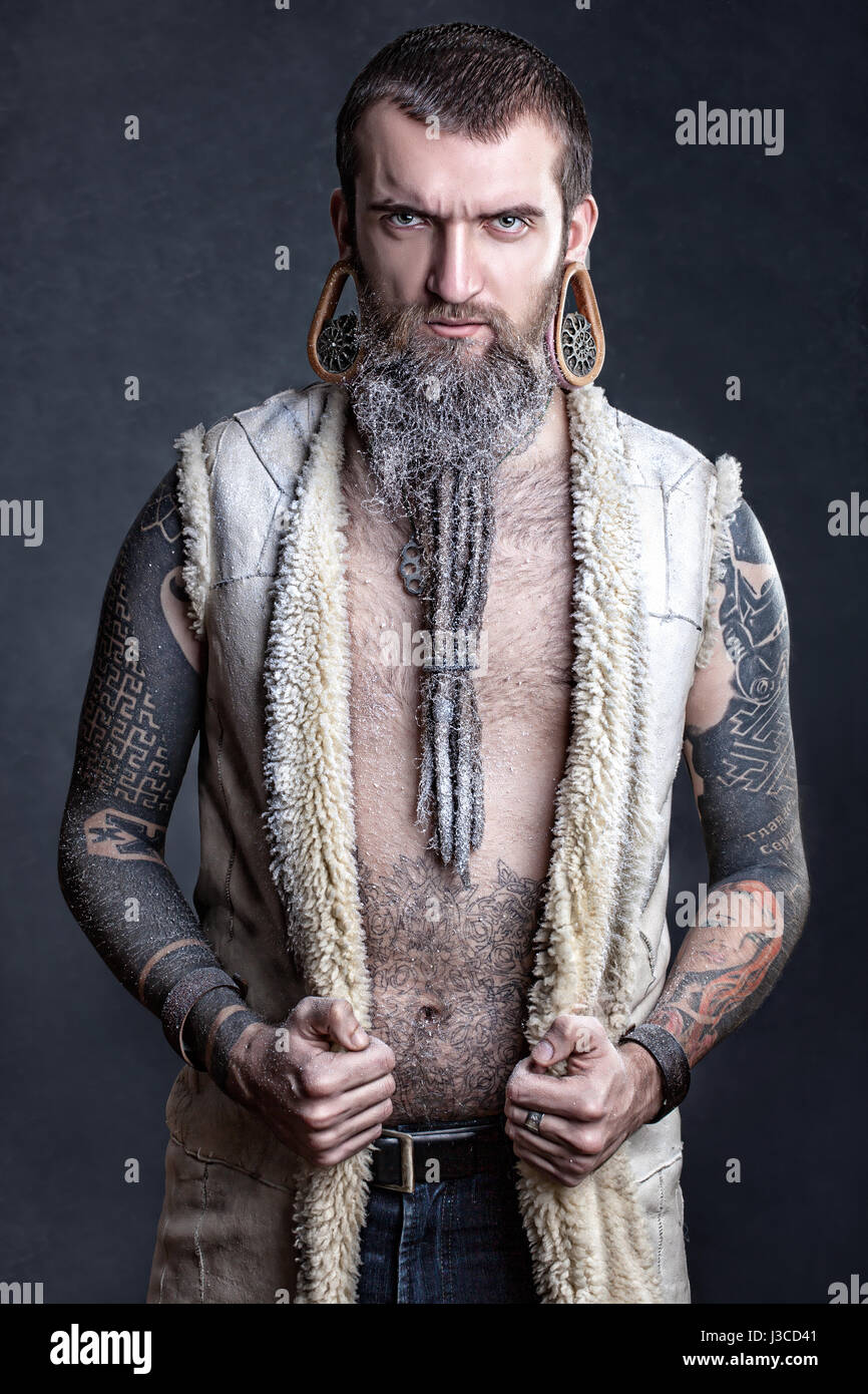 Dirty beard hi-res stock photography and images - Alamy