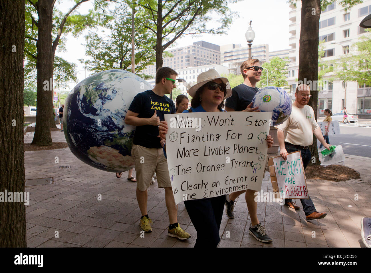 Climate protest movement hi-res stock photography and images - Alamy