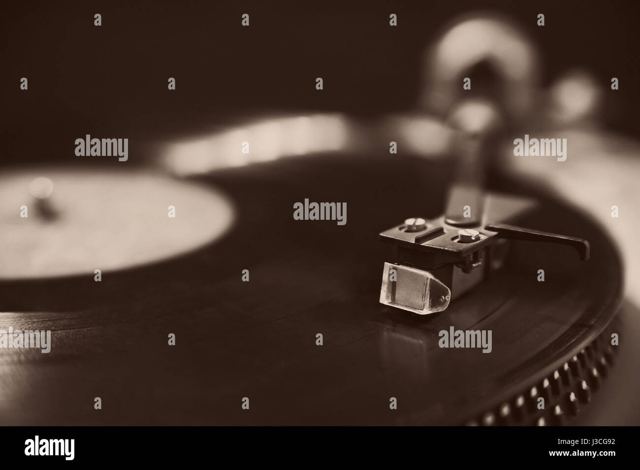 Gramophone record player hi-res stock photography and images - Alamy