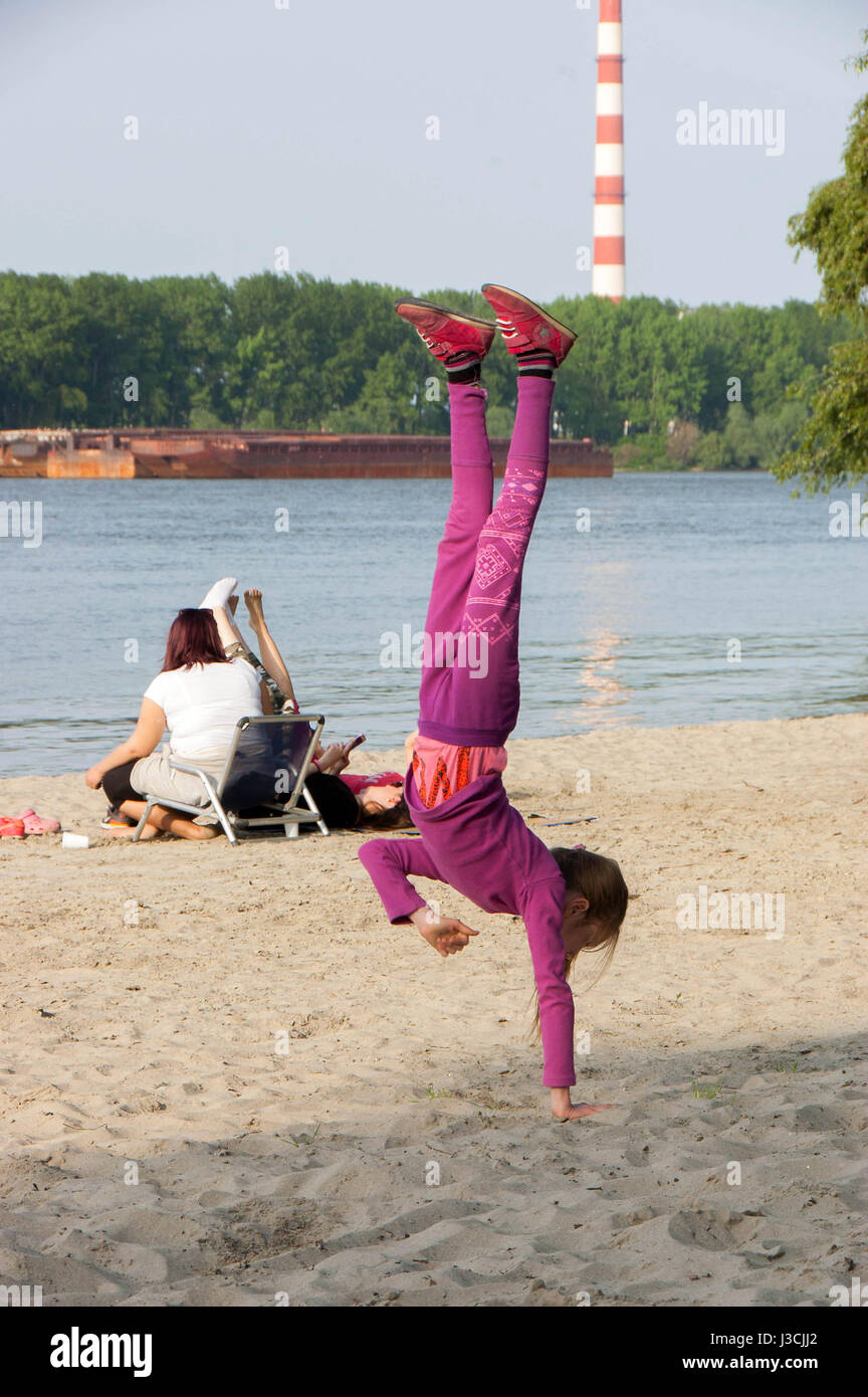 Person doing a backflip hi-res stock photography and images - Alamy
