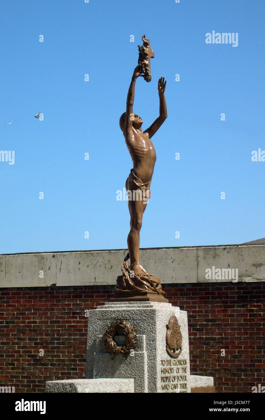 The Dover War Memorial is a significant monument commemorating those ...