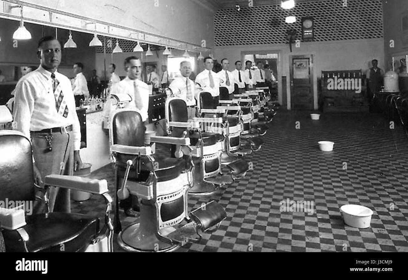 Barbering techniques hi-res stock photography and images - Alamy