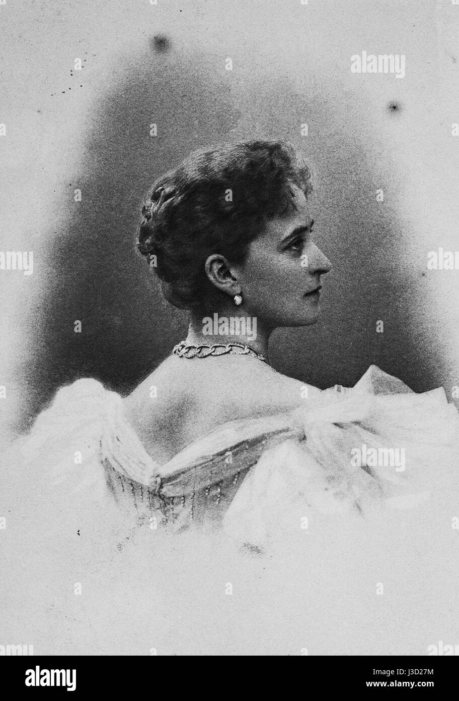 Alice hughes Black and White Stock Photos & Images - Alamy