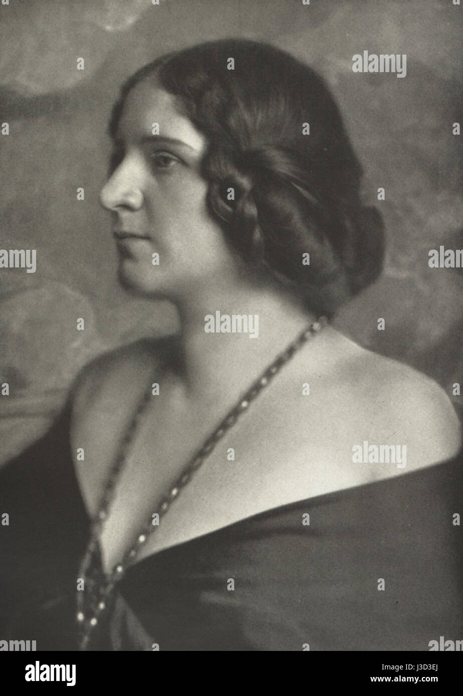 A portrait of Elsa Laura von Wolzogen, photographed by Nicola Perscheid ...