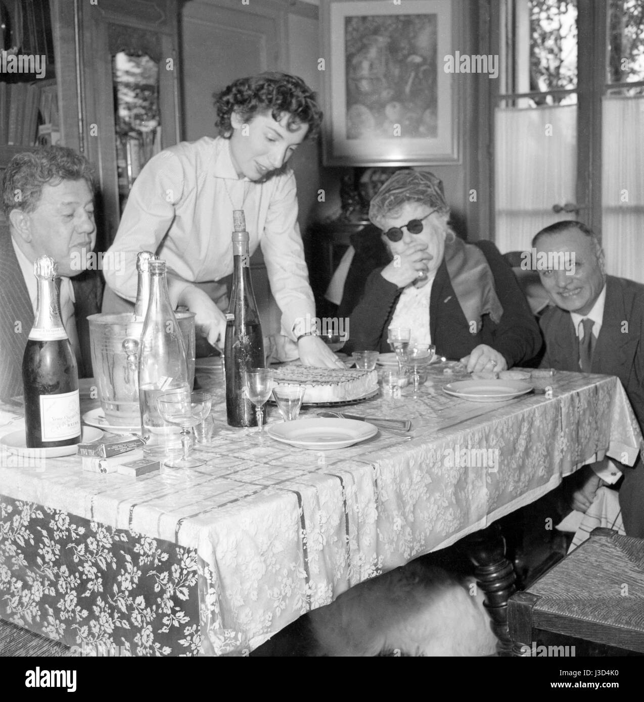 Michel Simon, Marie-Jeanne Courteline and Raoul Rétif de la Bretonne, c ...