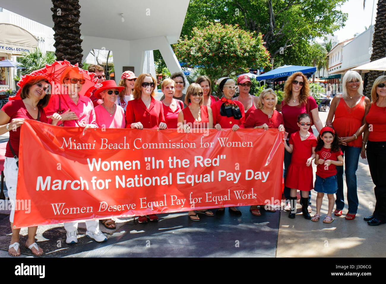 Equal Pay Protest Women Stock Photos & Equal Pay Protest Women Stock ...