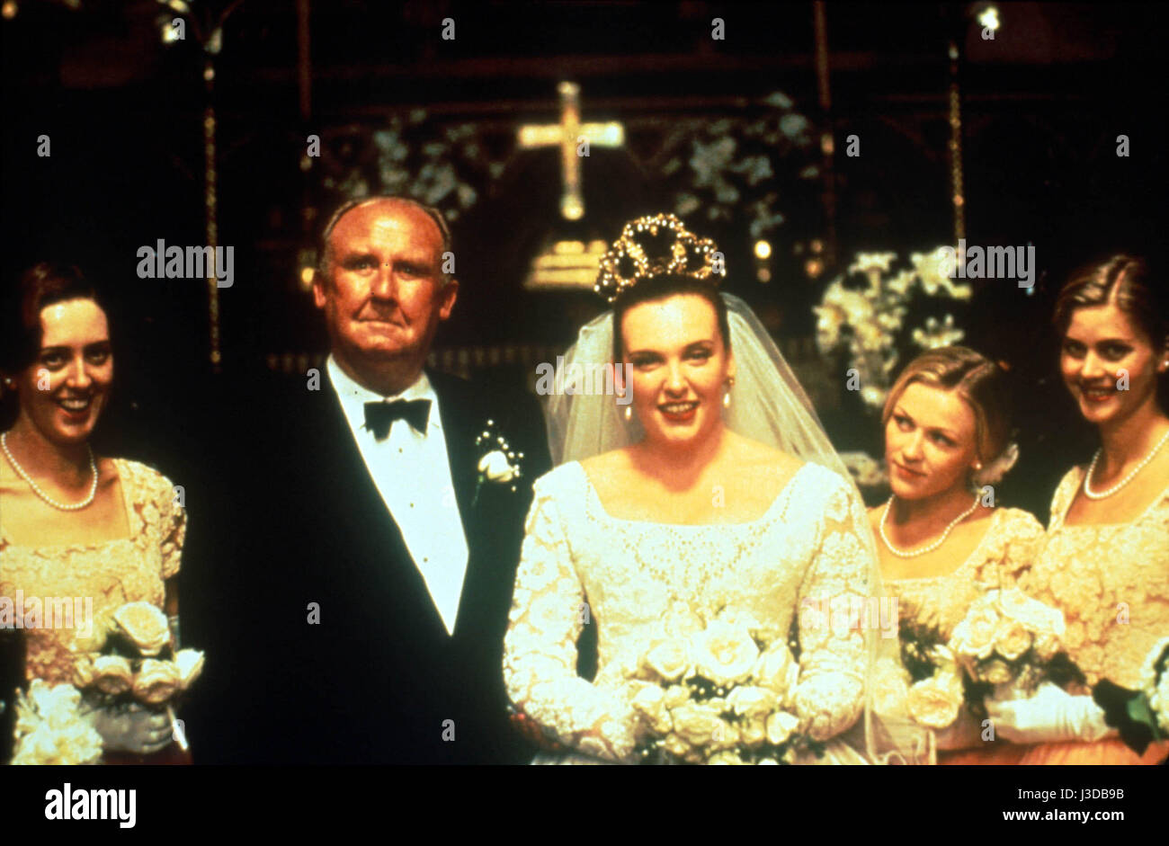 Muriels wedding toni collette 1994 hi-res stock photography and images - Alamy