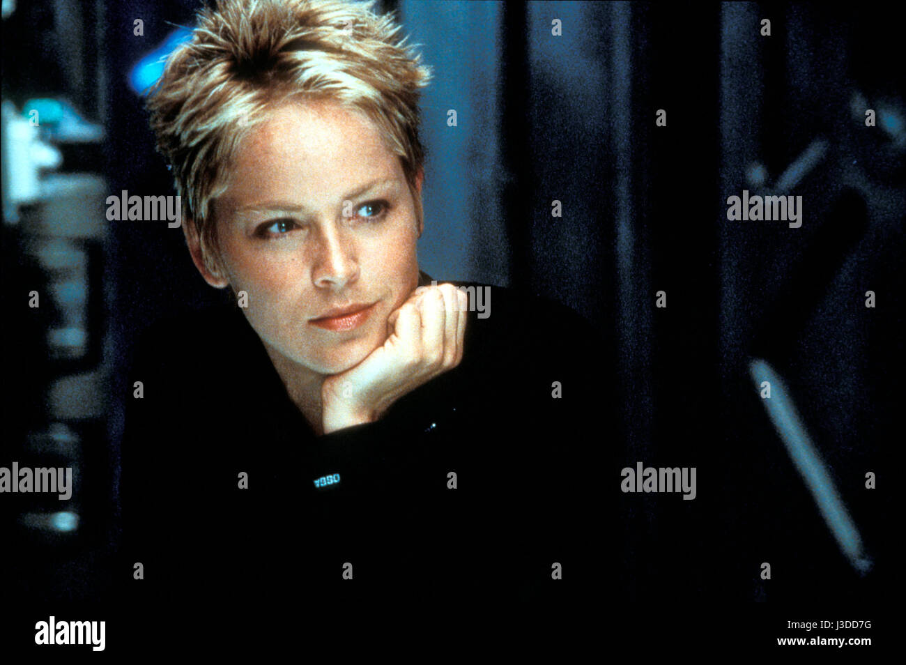 Sphere sharon stone 1998 hi-res stock photography and images - Alamy