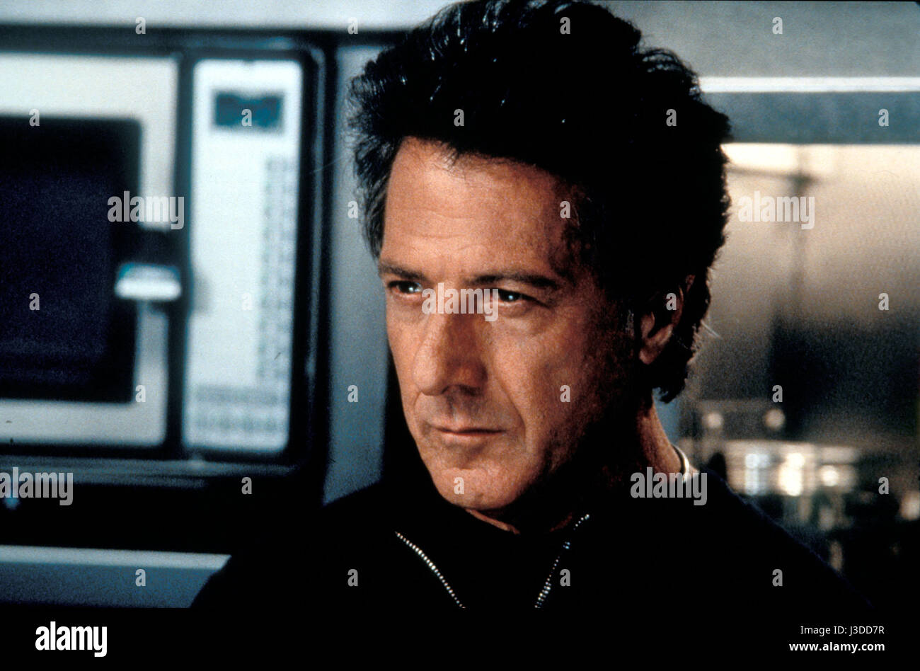 Sphere Year: 1998 USA Dustin Hoffman USA : 1998 Director: Barry ...