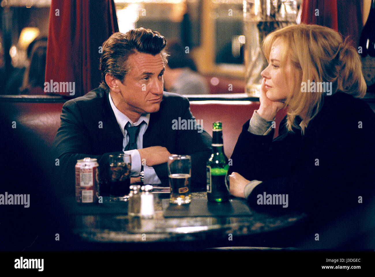 The interpreter Year: 2005 USA / UK Sean Penn, Nicole Kidman Director ...