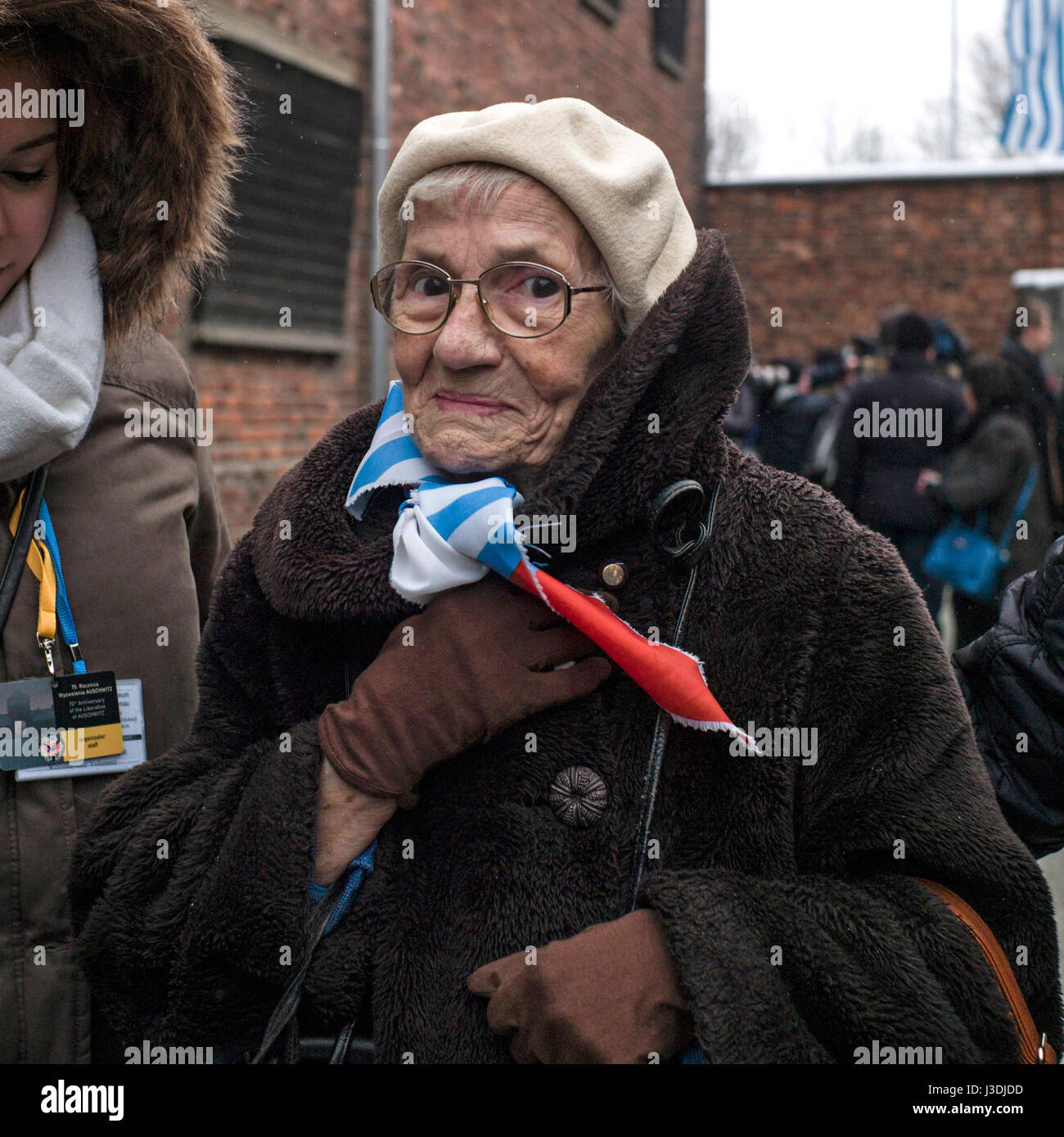 Holocaust concentration camp survivor hi-res stock photography and ... Holocaust concentration camp survivor hi-res stock photography and ...