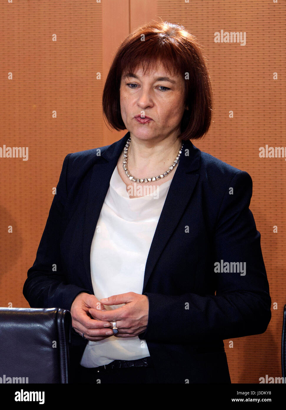 Caren marks hi-res stock photography and images - Alamy