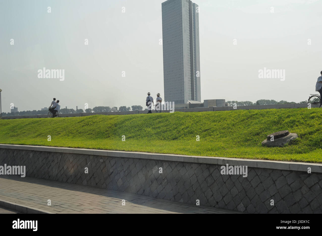 Pyongyang, North Korea, Asia, A street scene in Pyongyang Stock Photo ...