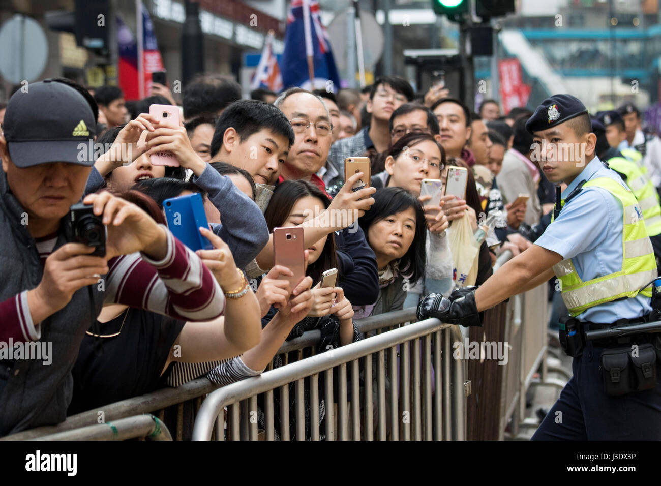 Pro democracy hi-res stock photography and images - Alamy