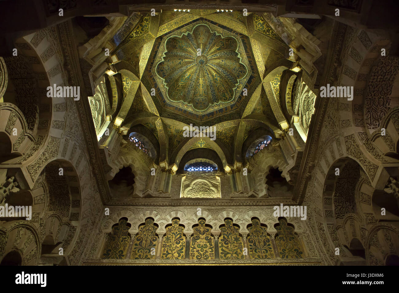 Dome mihrab mosque cordoba hi-res stock photography and images - Alamy