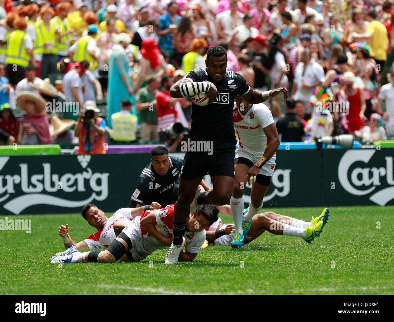 Hong kong vs japan hi-res stock photography and images - Alamy