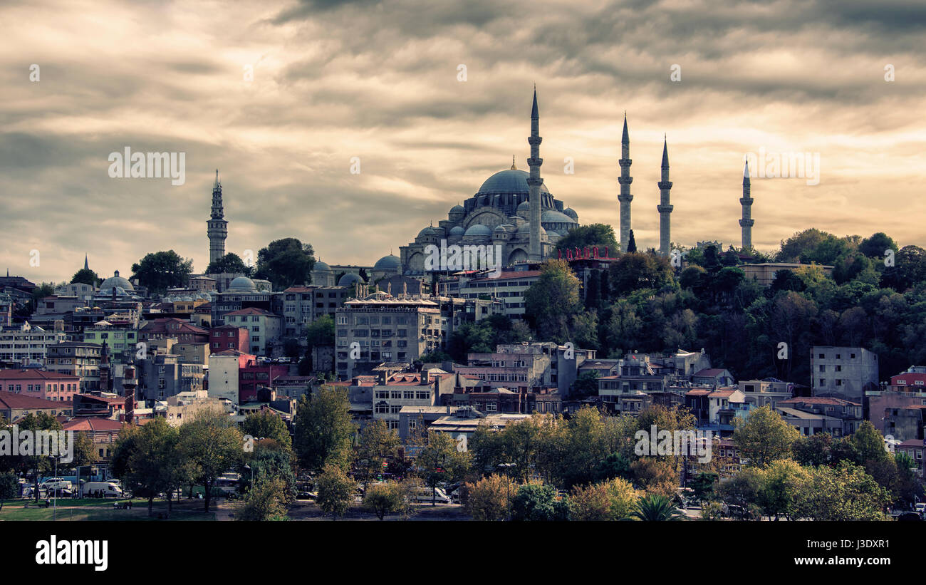 Istanbul historic landmark hi-res stock photography and images - Alamy