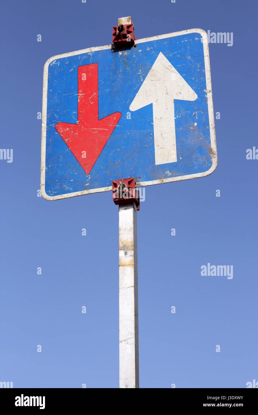 Priority over oncoming vehicles sign hi-res stock photography and ...