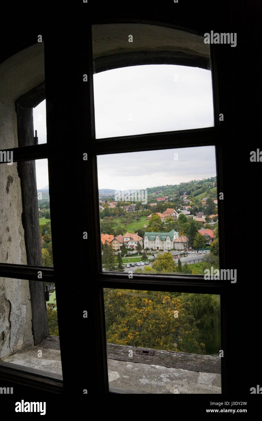 Arched period window hi-res stock photography and images - Alamy