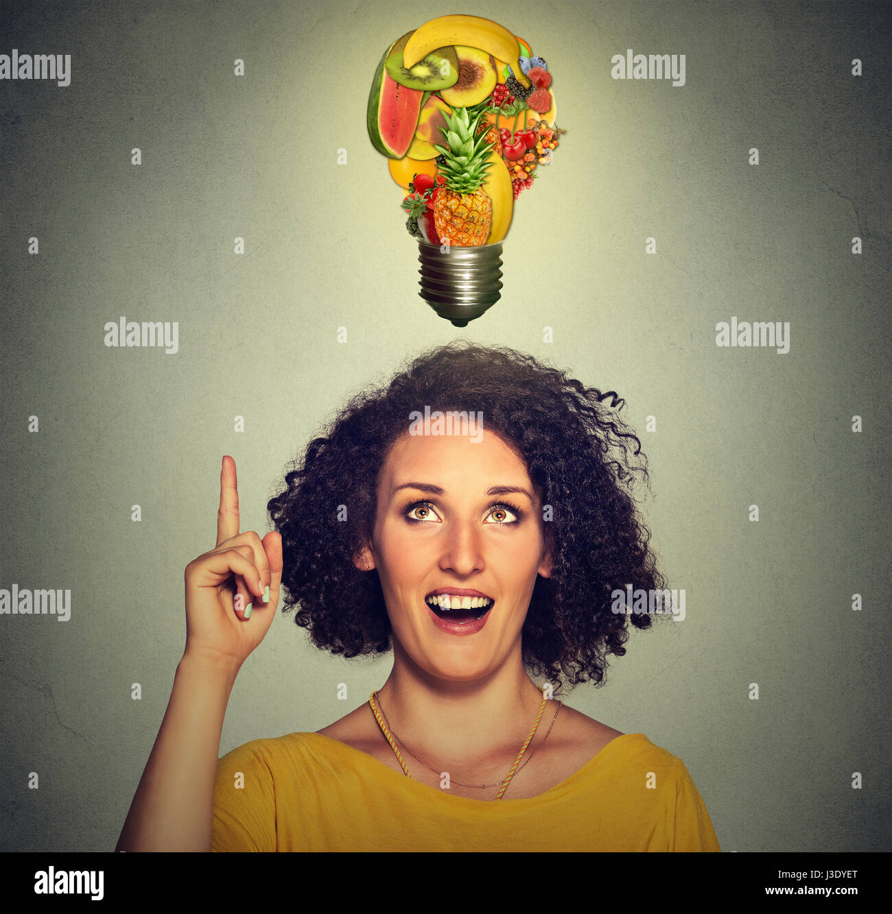 Brain icon with lightbulb hi-res stock photography and images - Alamy