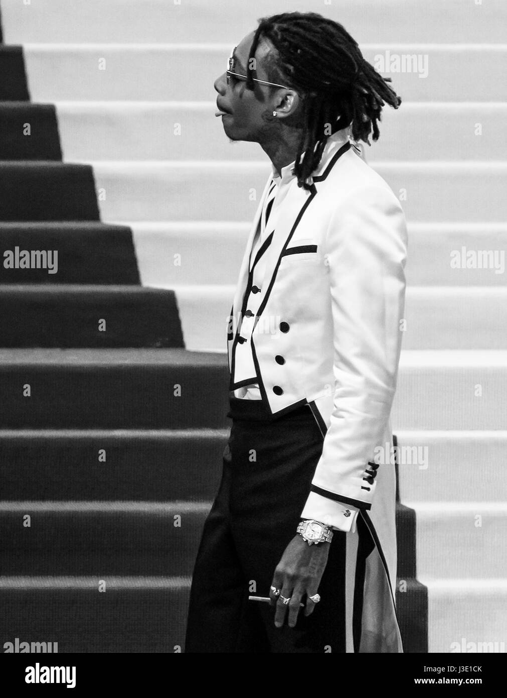 Nappy Afro Look Wiz Khalifa