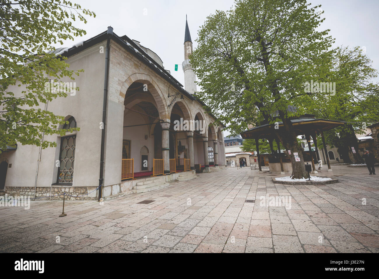Sarajevo cathedral mosque hi-res stock photography and images - Alamy