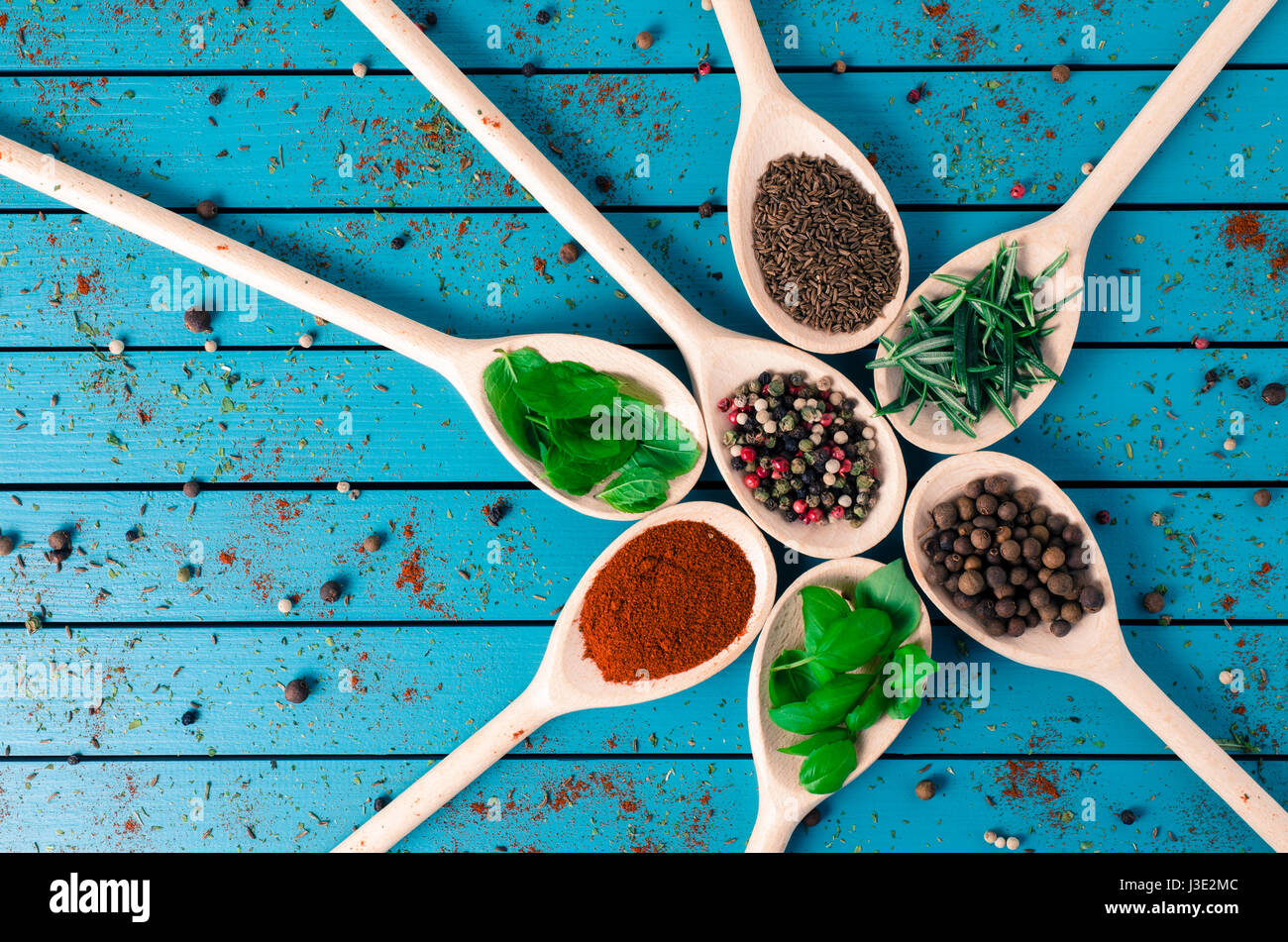 Various herbs spices chili hi-res stock photography and images - Alamy