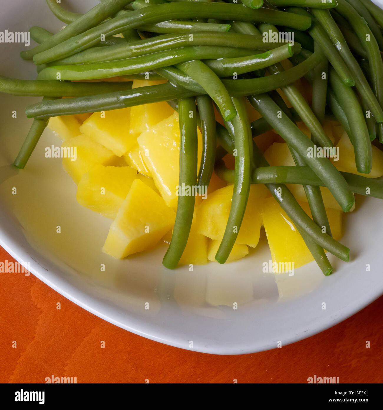 Mediterranean food dishes table hi-res stock photography and images - Alamy