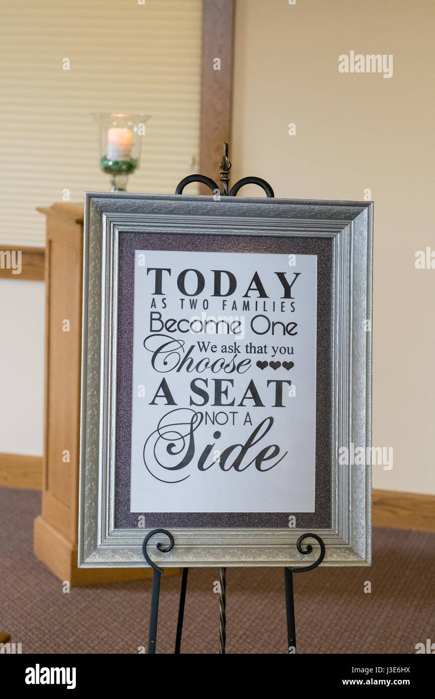 Wedding ceremony seating hi-res stock photography and images - Alamy